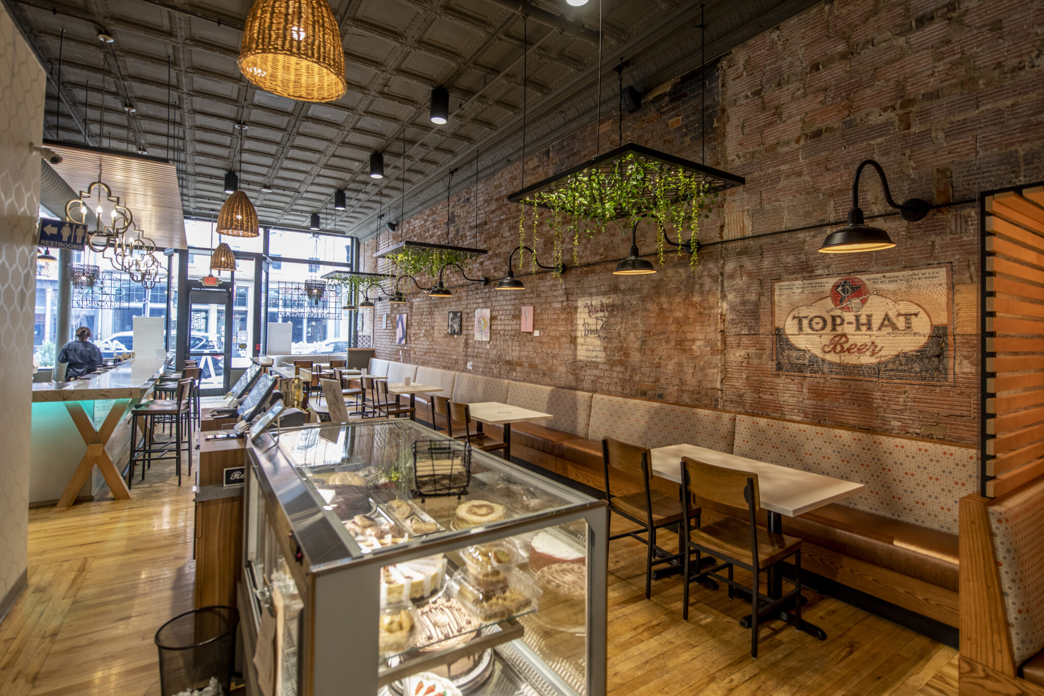 A Peek Inside: Aladdin's Eatery - Chowdown Cincinnati